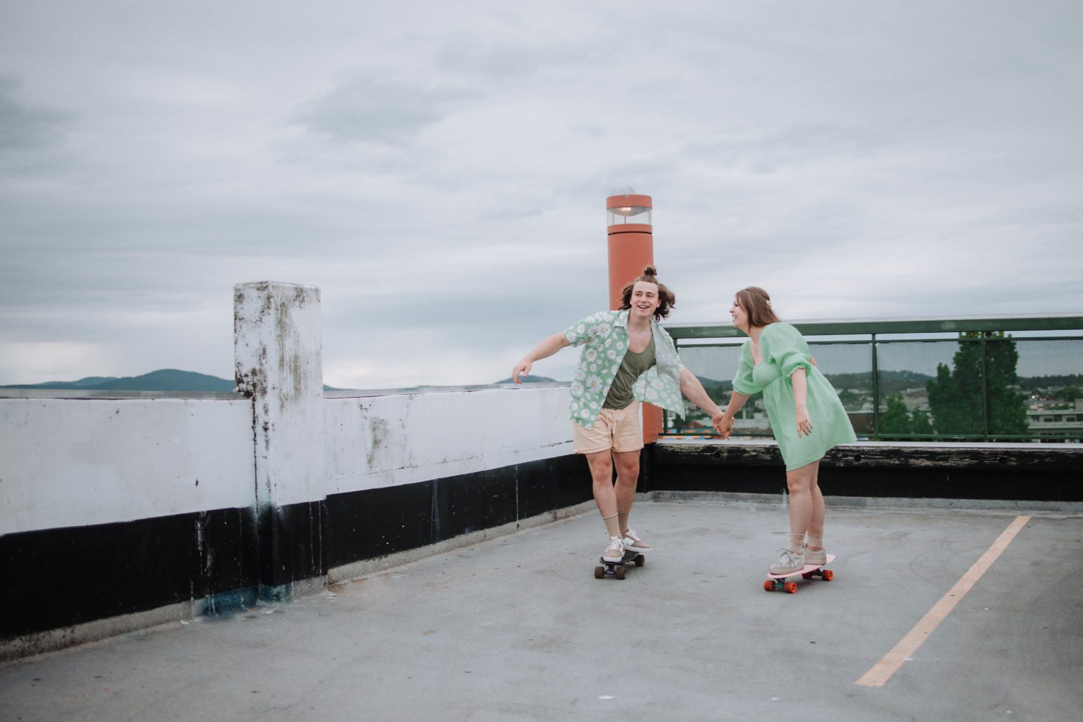 Roller Skating Photo Session - meganmaundrellphotography.ca