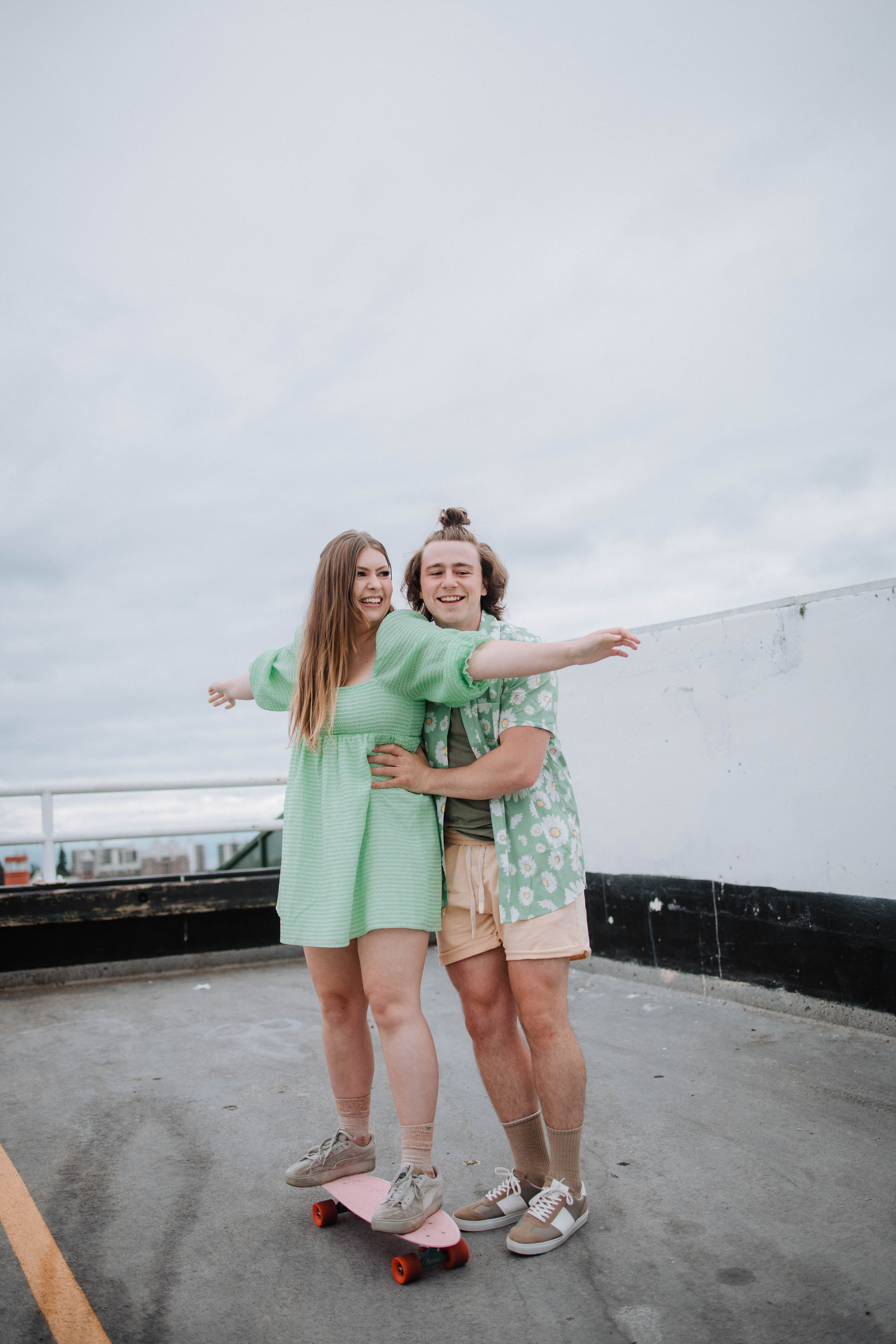 Roller Skating Photo Session - meganmaundrellphotography.ca